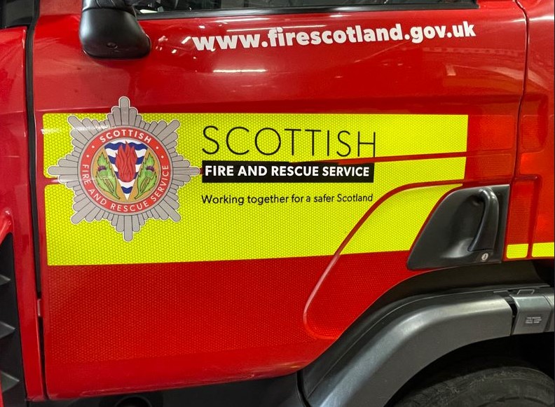 More than 30 firefighters tackle Moray wildfire | News - MFR