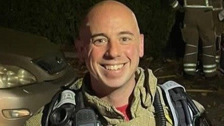 Tribute to 'true definition of a hero' firefighter killed at Bicester ...