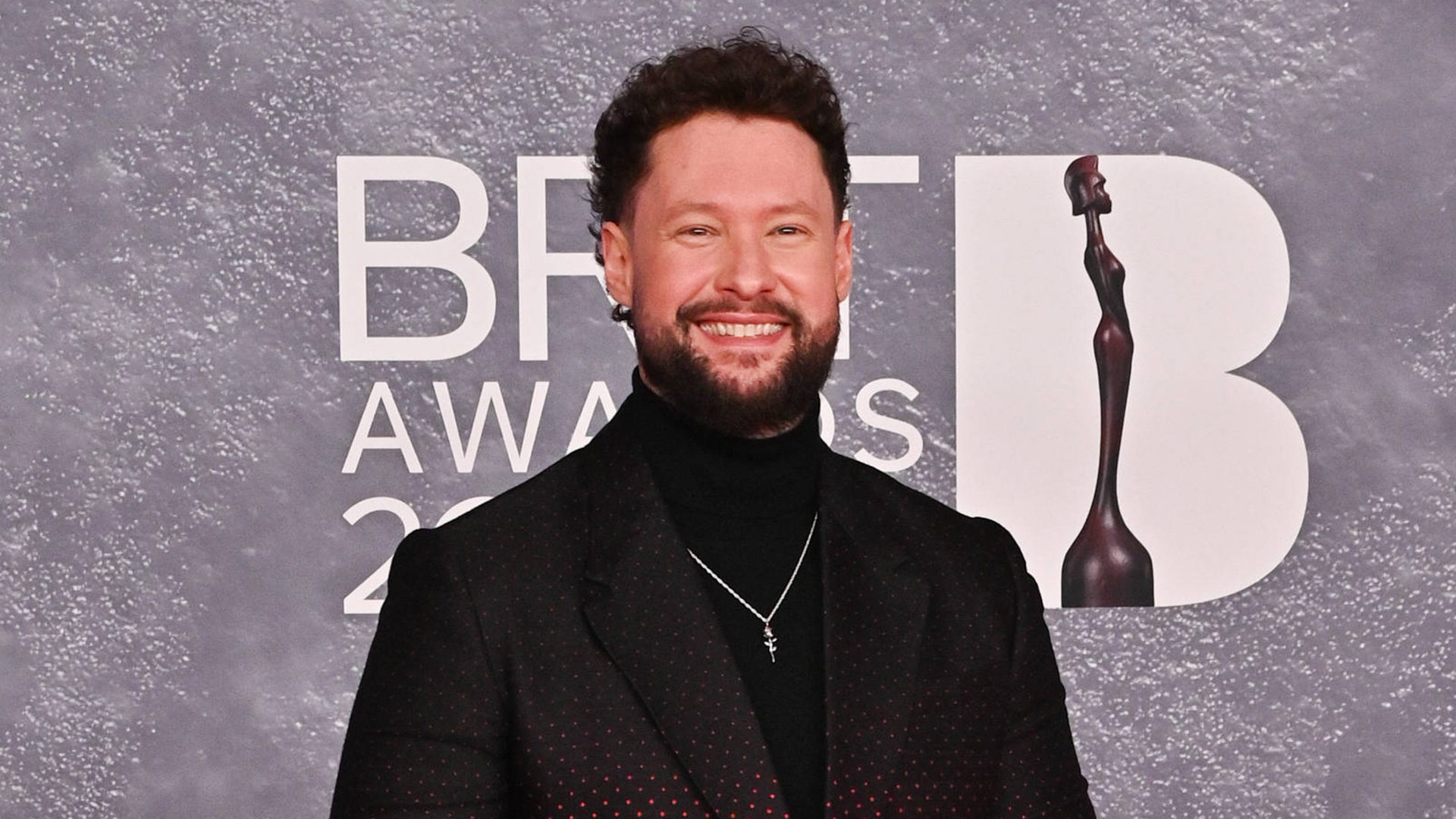 Calum Scott releases a piano ballad 'Die For You'