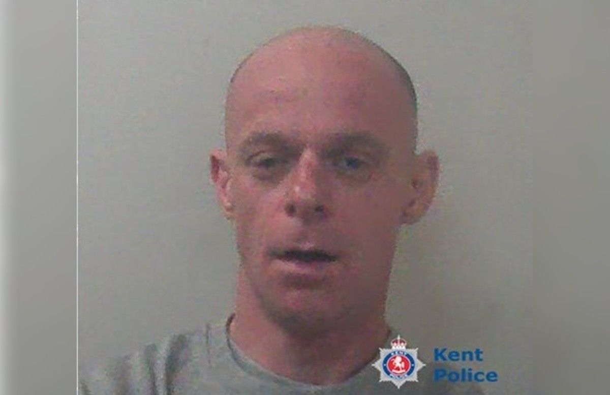 Prolific burglar jailed after bloodstains found at victims' homes ...
