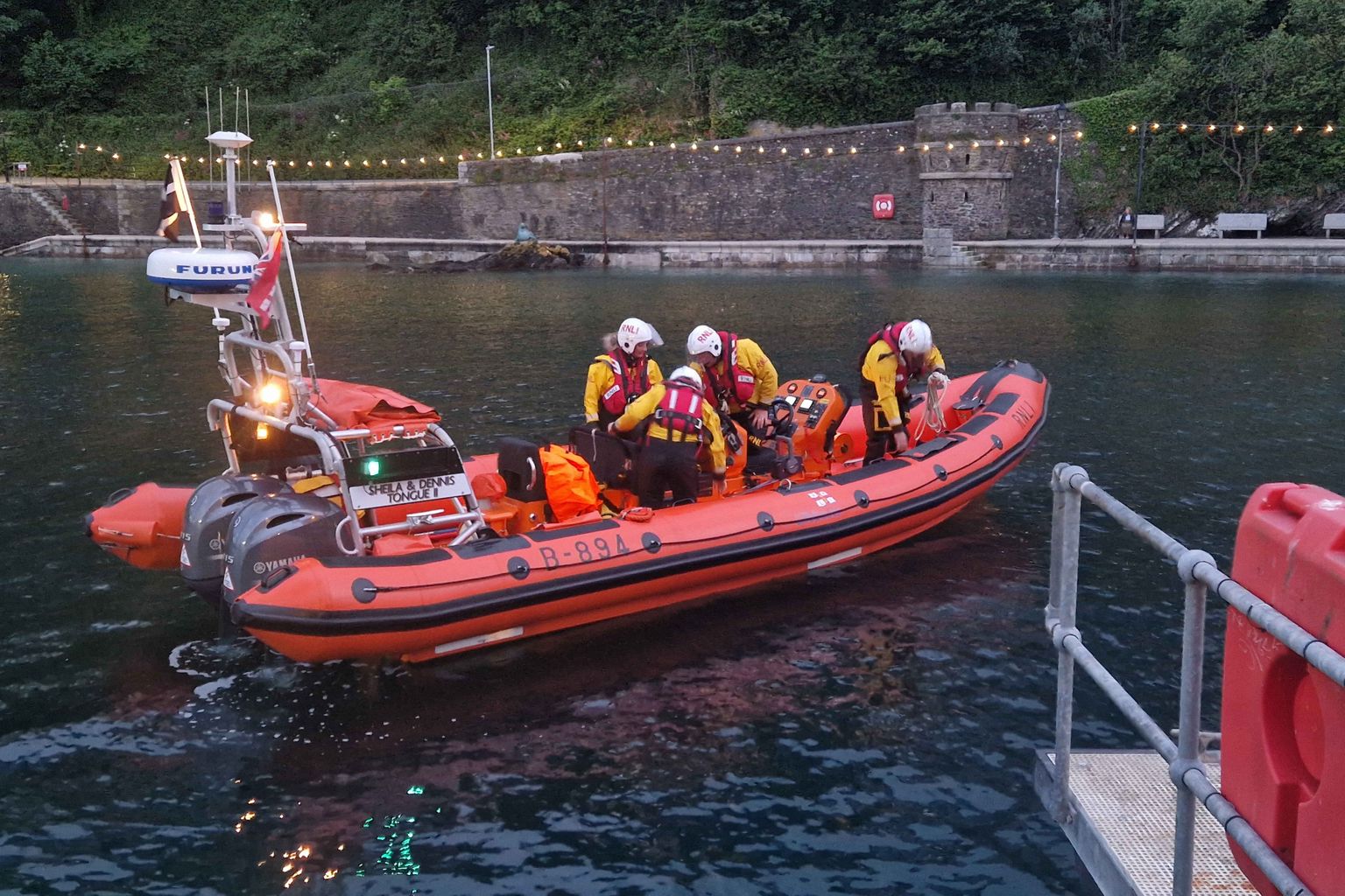 Busy weekend for RNLI crews in Looe