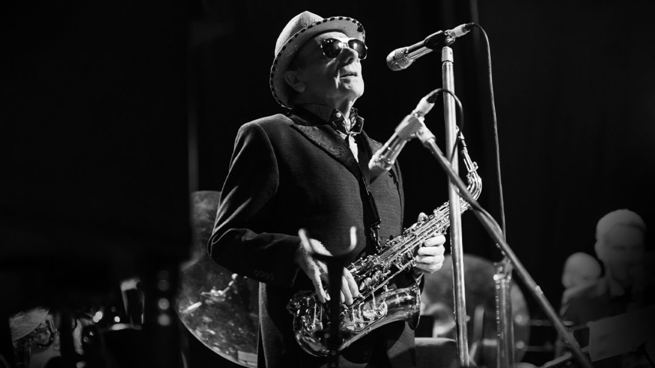 Van Morrison to celebrate new book launch with special guests at ...