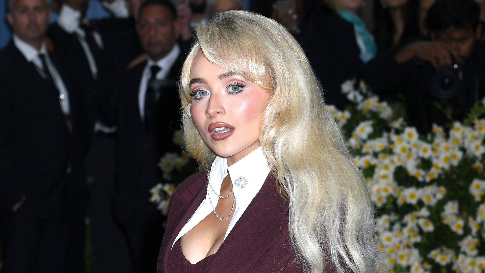 Sabrina Carpenter's new album 'Man's Best Friend': Get to know