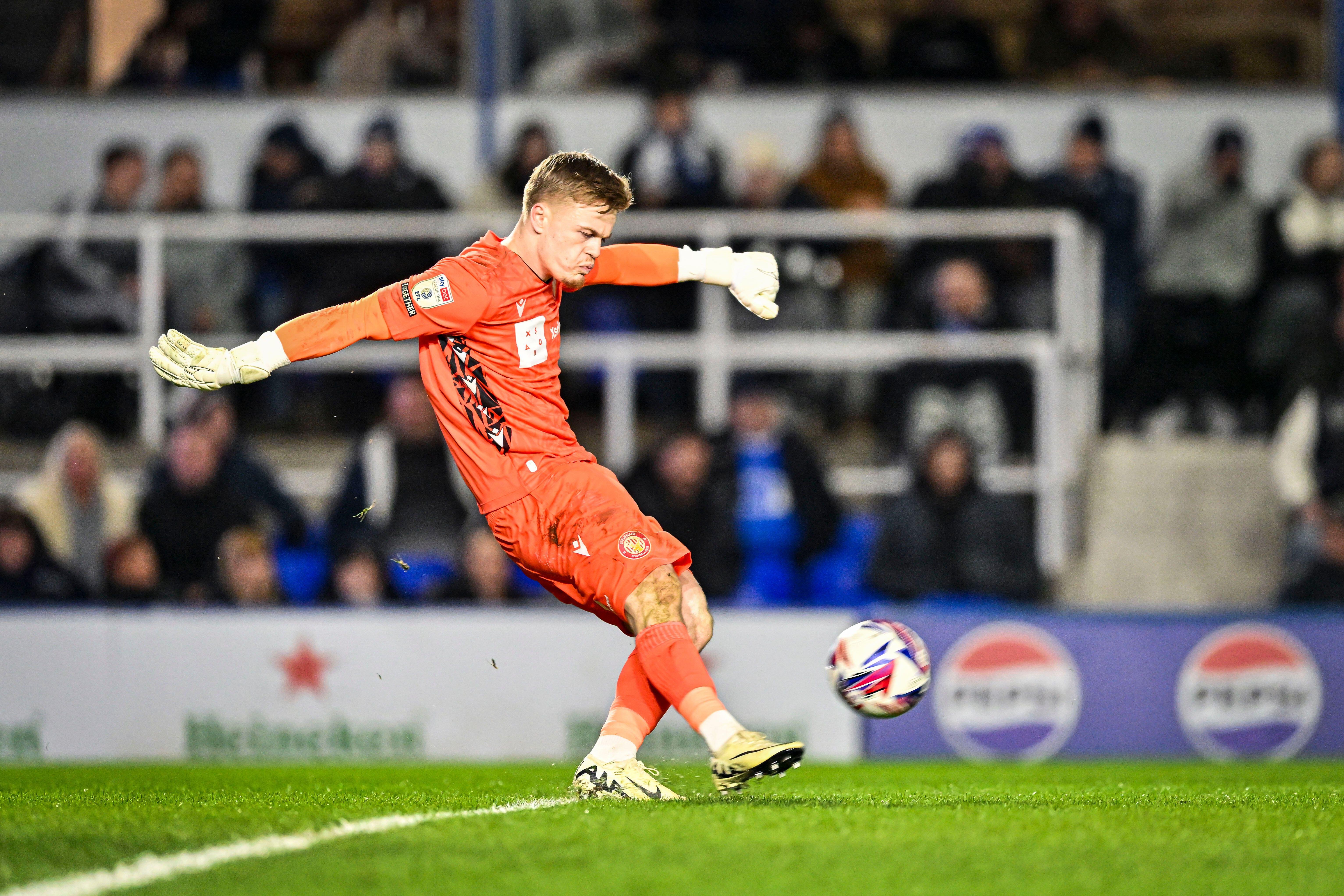 Barnsley sign QPR goalkeeper Murphy Cooper on season-long loan | News ...