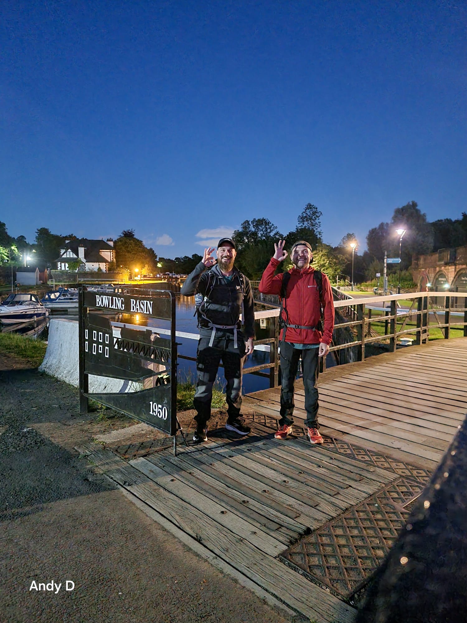 100km in 24 hours: two postmen take on gruelling canal walk challenge ...