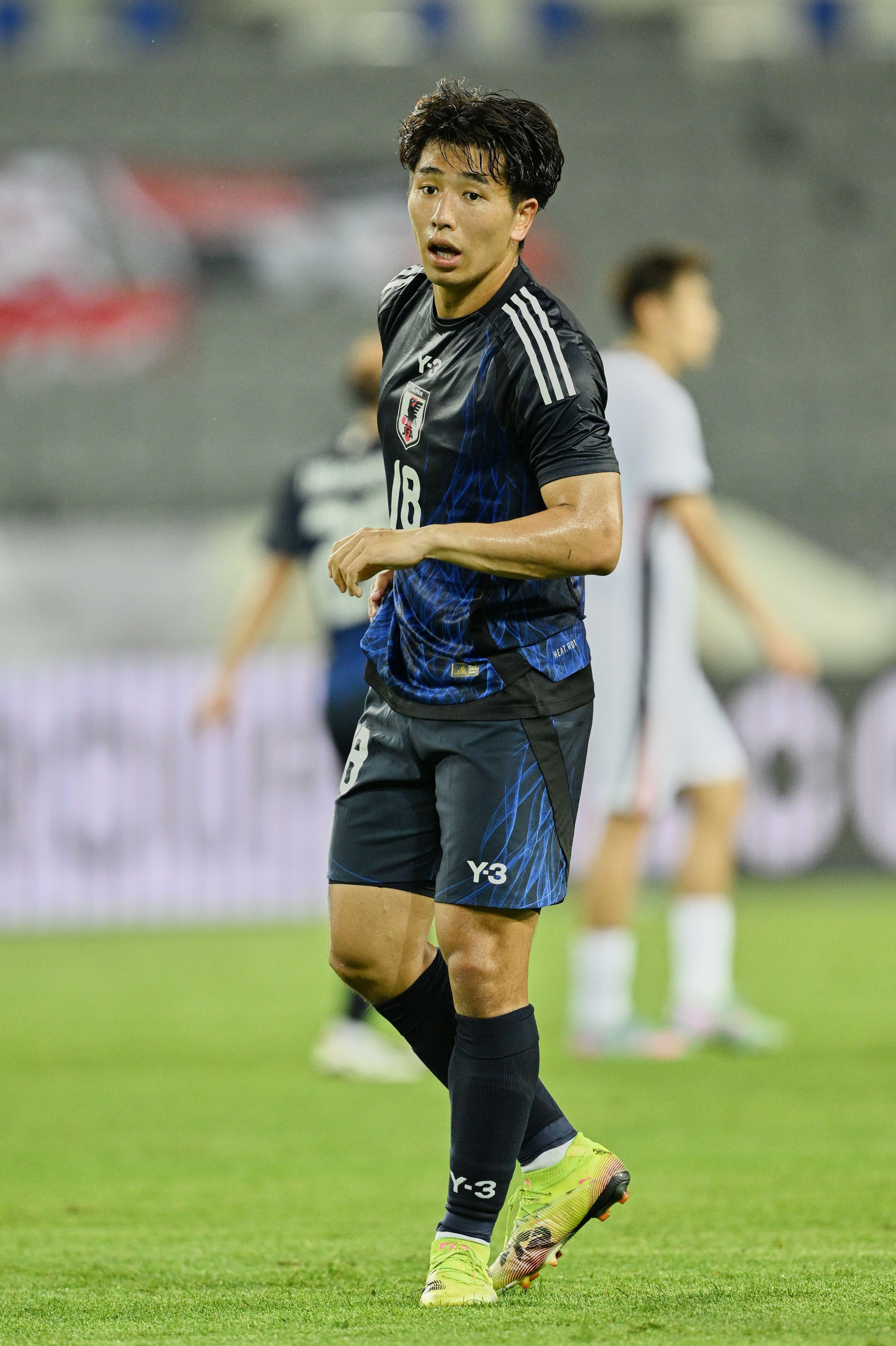 Celtic complete deal for Japanese forward Shin Yamada