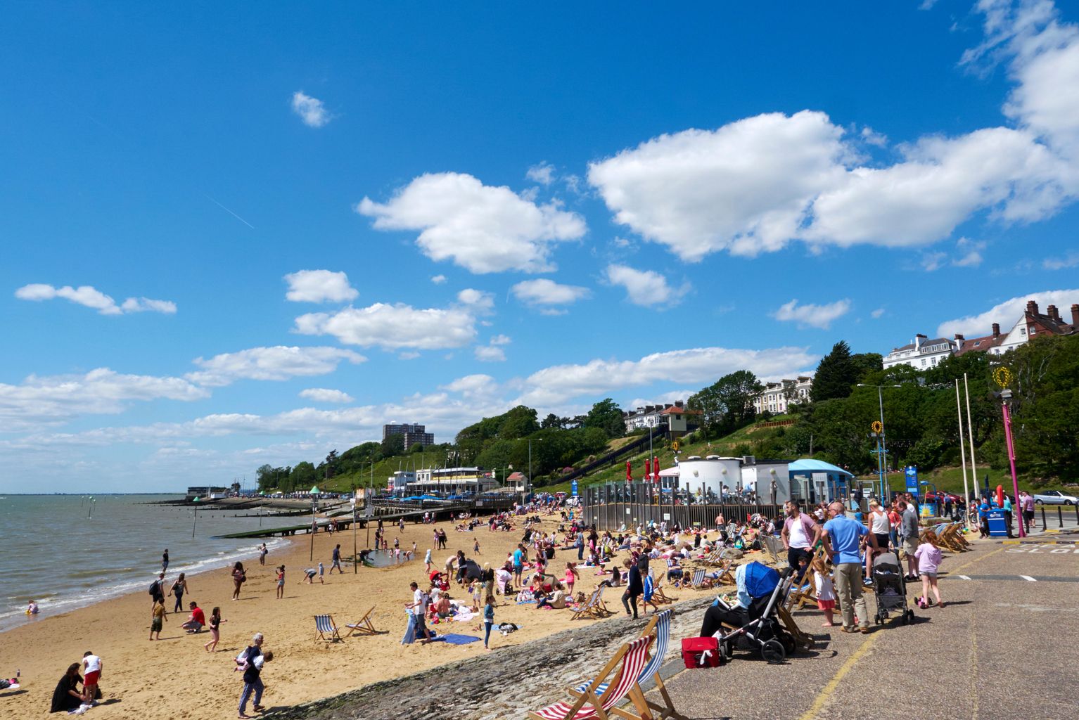 Amber heat health alert across East of England amid heatwave
