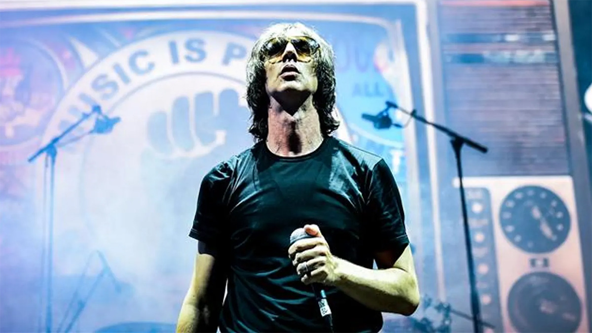 Richard Ashcroft announces massive headline UK show