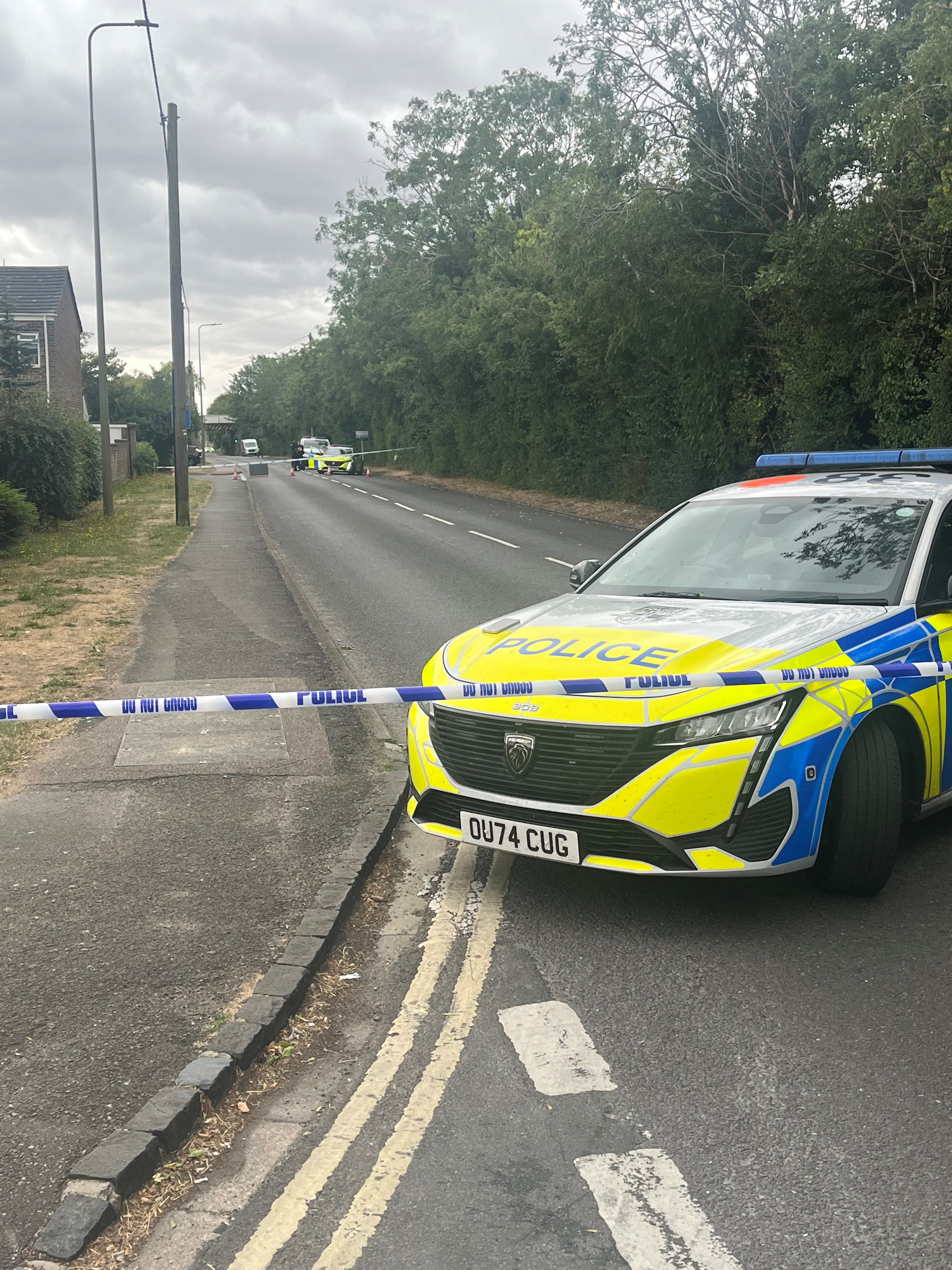 Large police cordon in place on Bicester main road