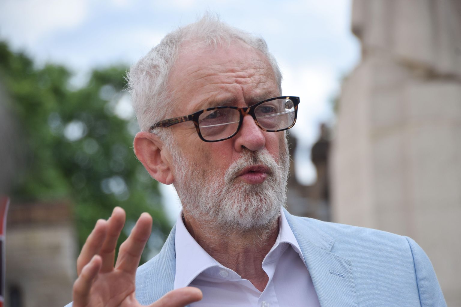 Jeremy Corbyn & Zarah Sultana announce new political party