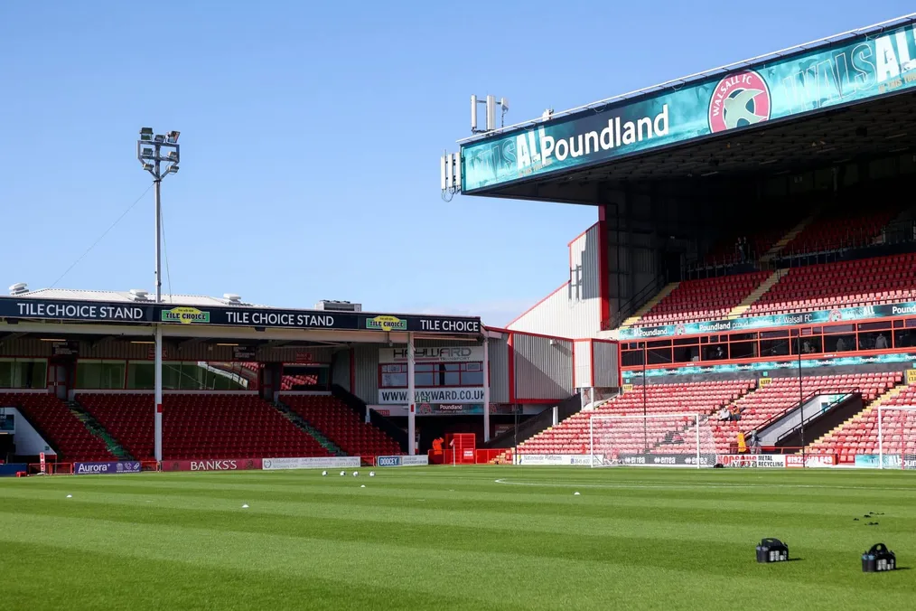 Swindon Town FC condemn fan behaviour at Walsall game | News - Greatest ...