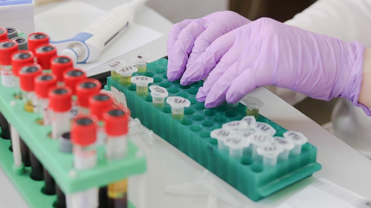 First new treatment for advanced bladder cancer in decades given green ...
