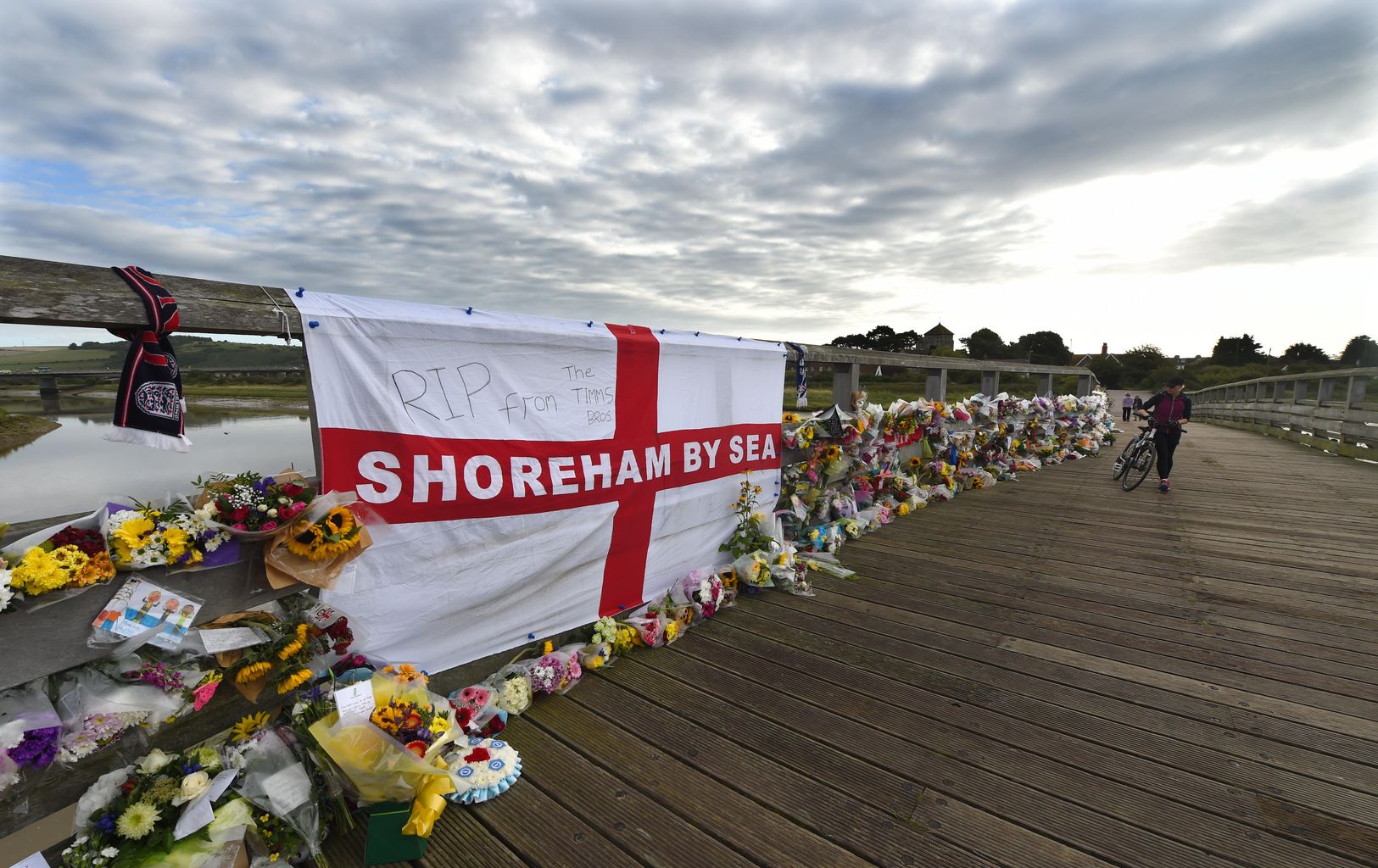 Shoreham: Tribute taking place to honour 11 lives lost in 10 year ...