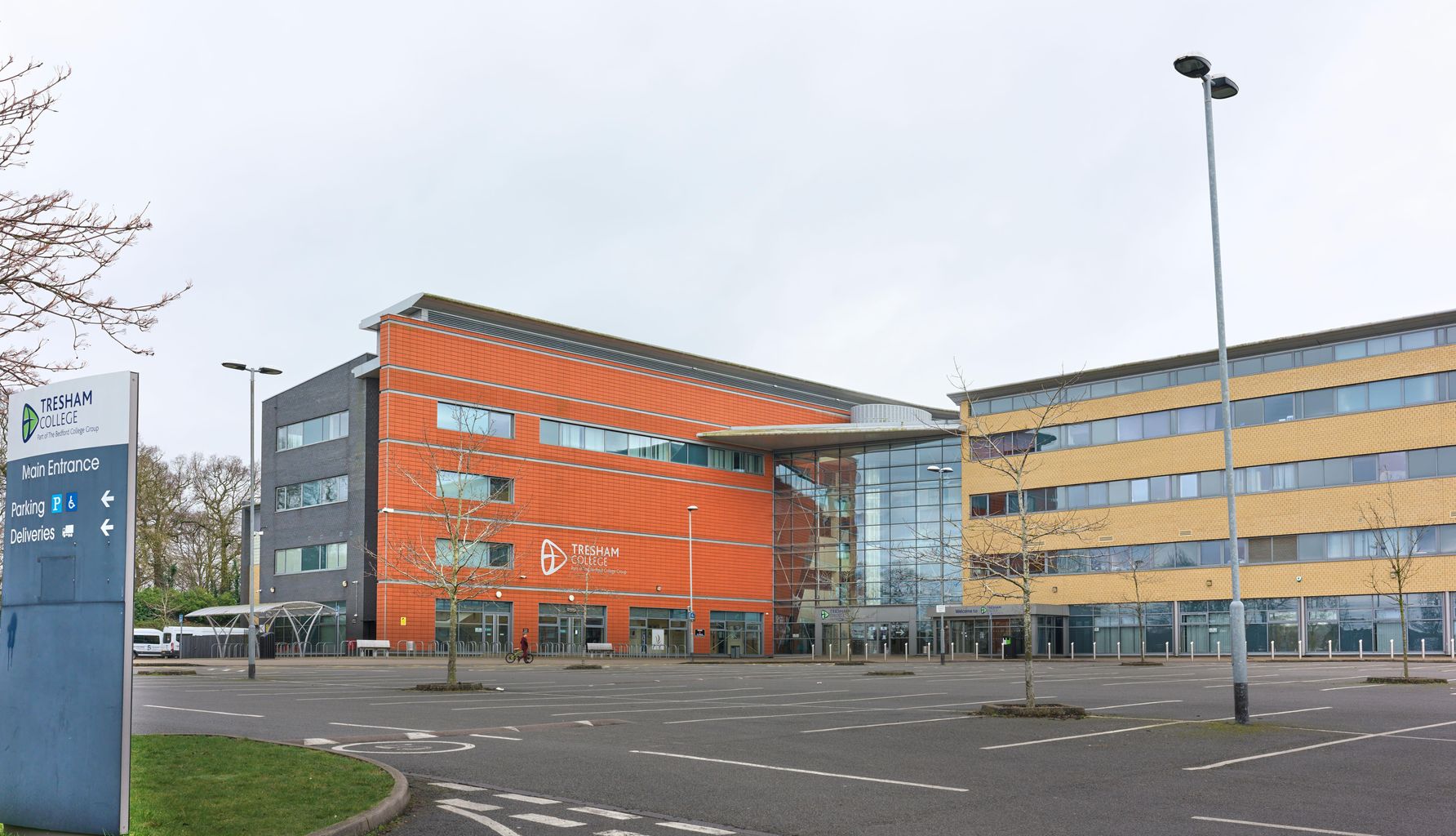 Bedfordshire students may build new Universal Studios Great Britain