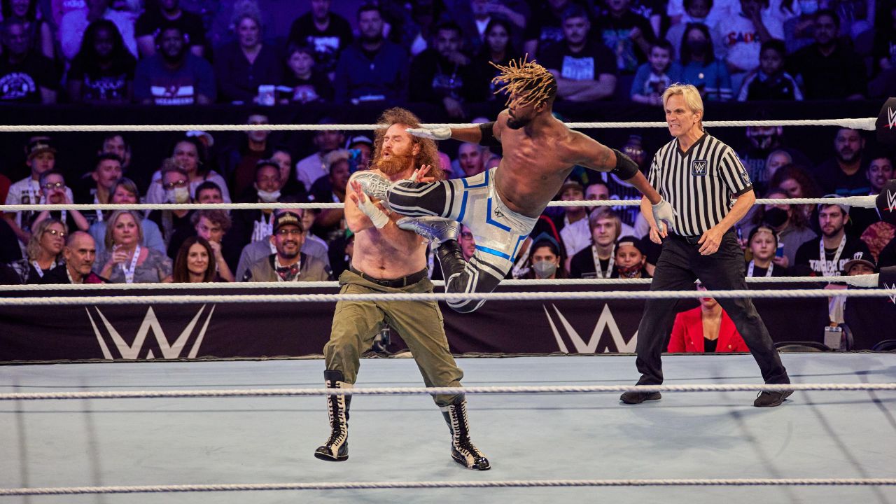 WWE's Road to Royal Rumble is coming to Belfast!