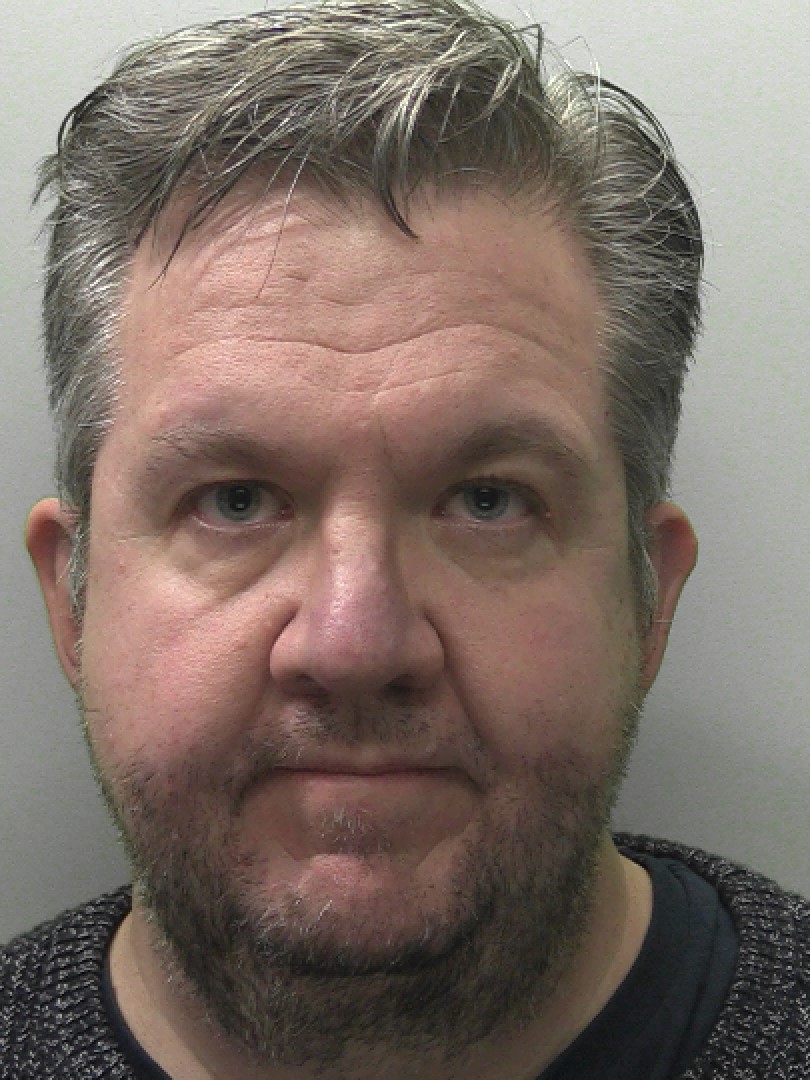Cornwall NHS surgeon jailed for fraud over amputation of his own legs ...