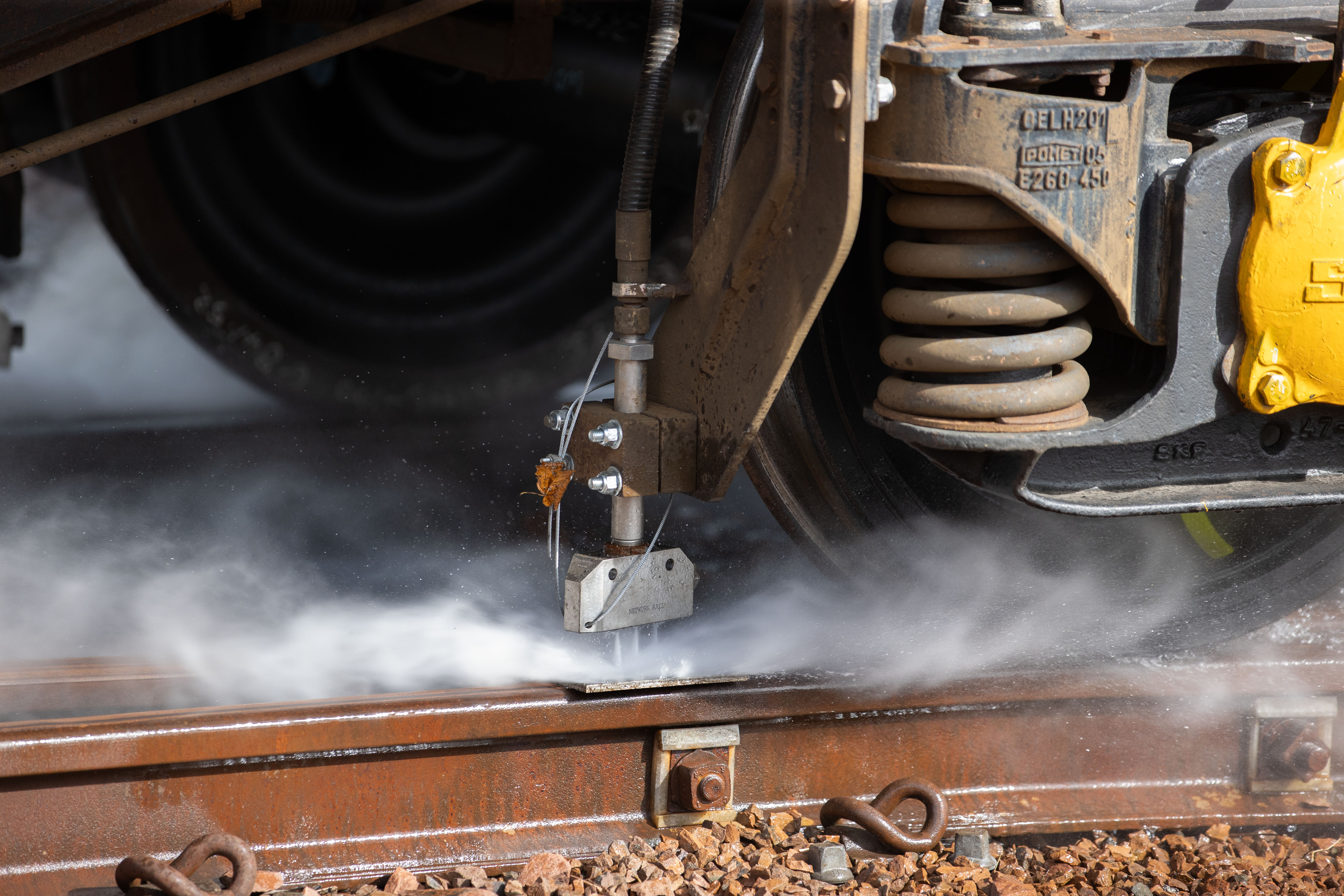 Network Rail to spend £6.4m getting railway in Scotland autumn ready