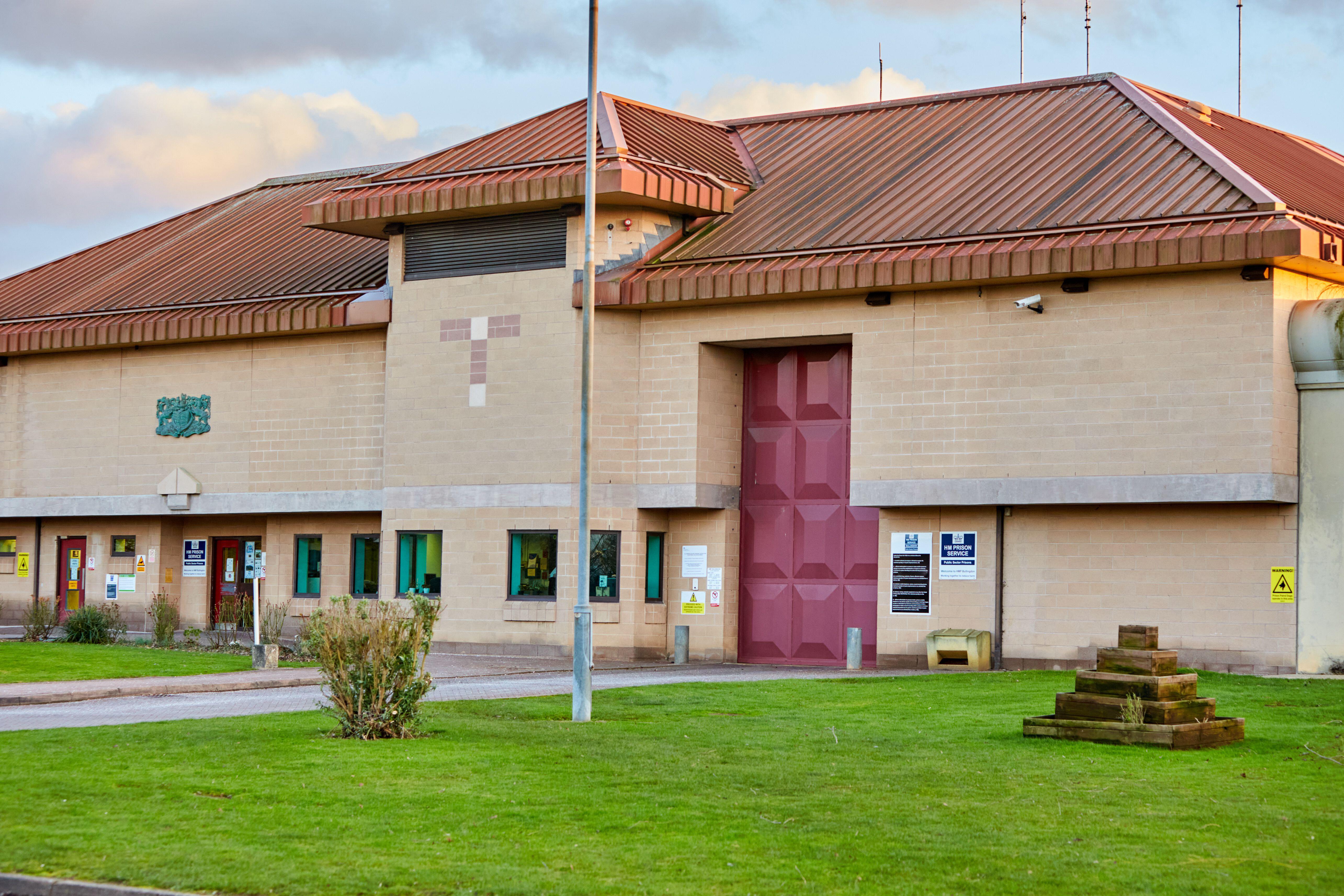 Inmate at Oxfordshire jail threatened to kill prison officer