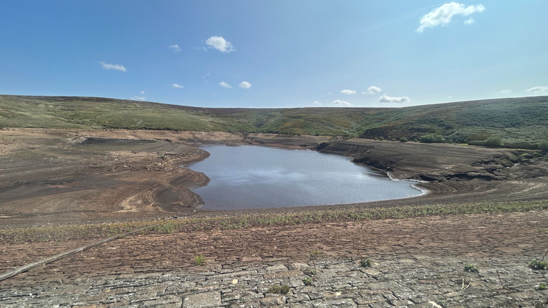 Yorkshire reservoirs continue to drop despite early autumn rain