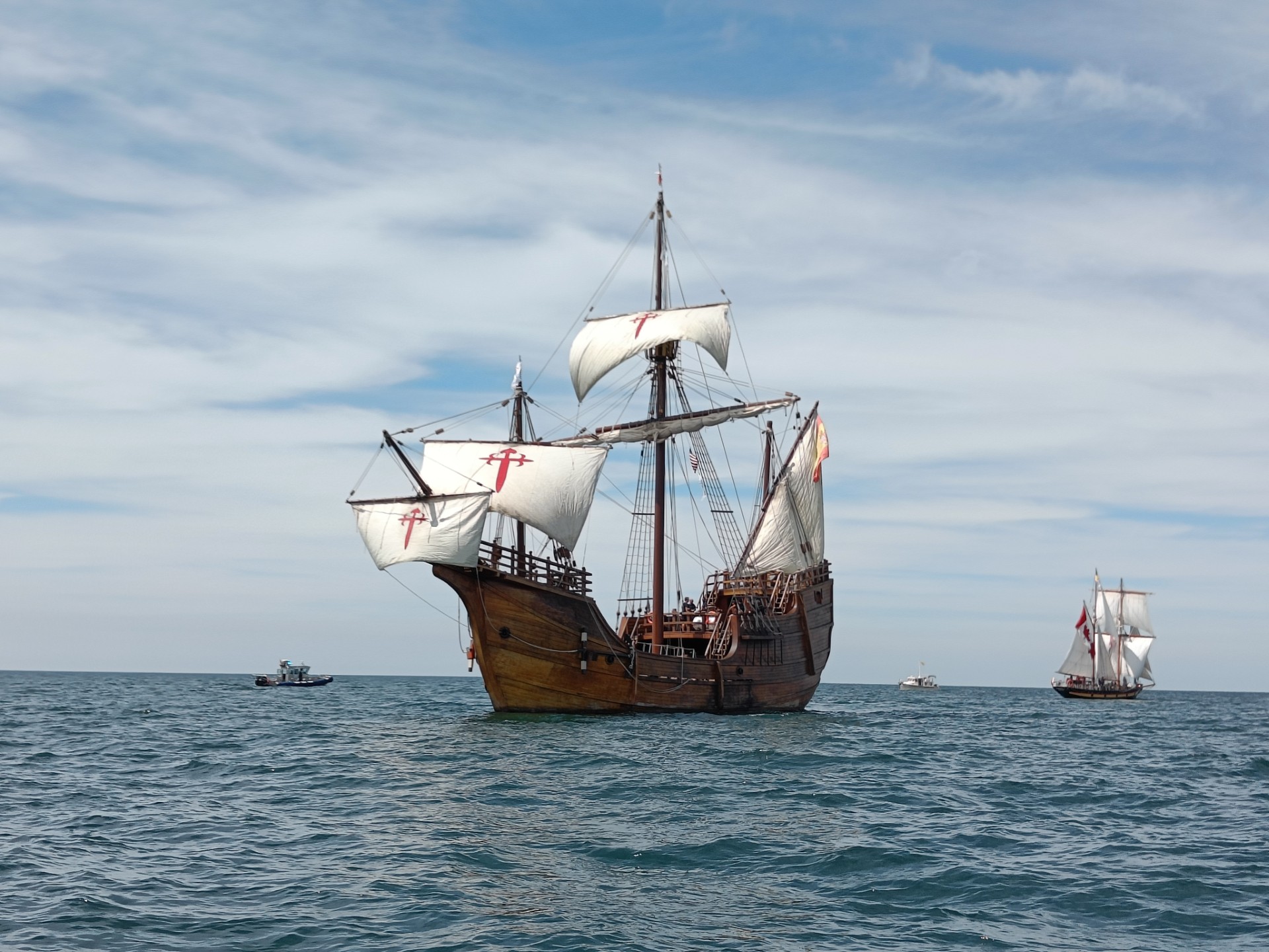 Replica of Christopher Columbus' famous flagship sails into Portsmouth