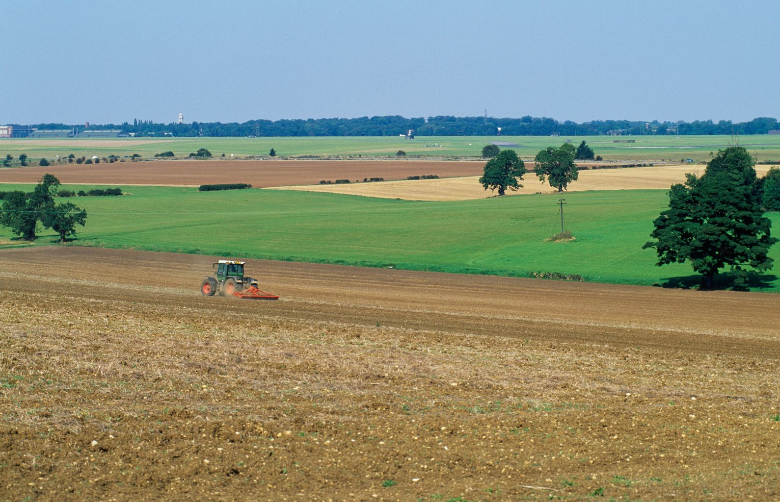 Lincolnshire farmers aiming to lead AI revolution in UK agriculture ...