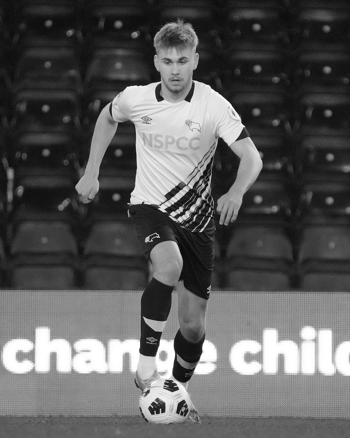 Government backs FA review following death of footballer Billy Vigar