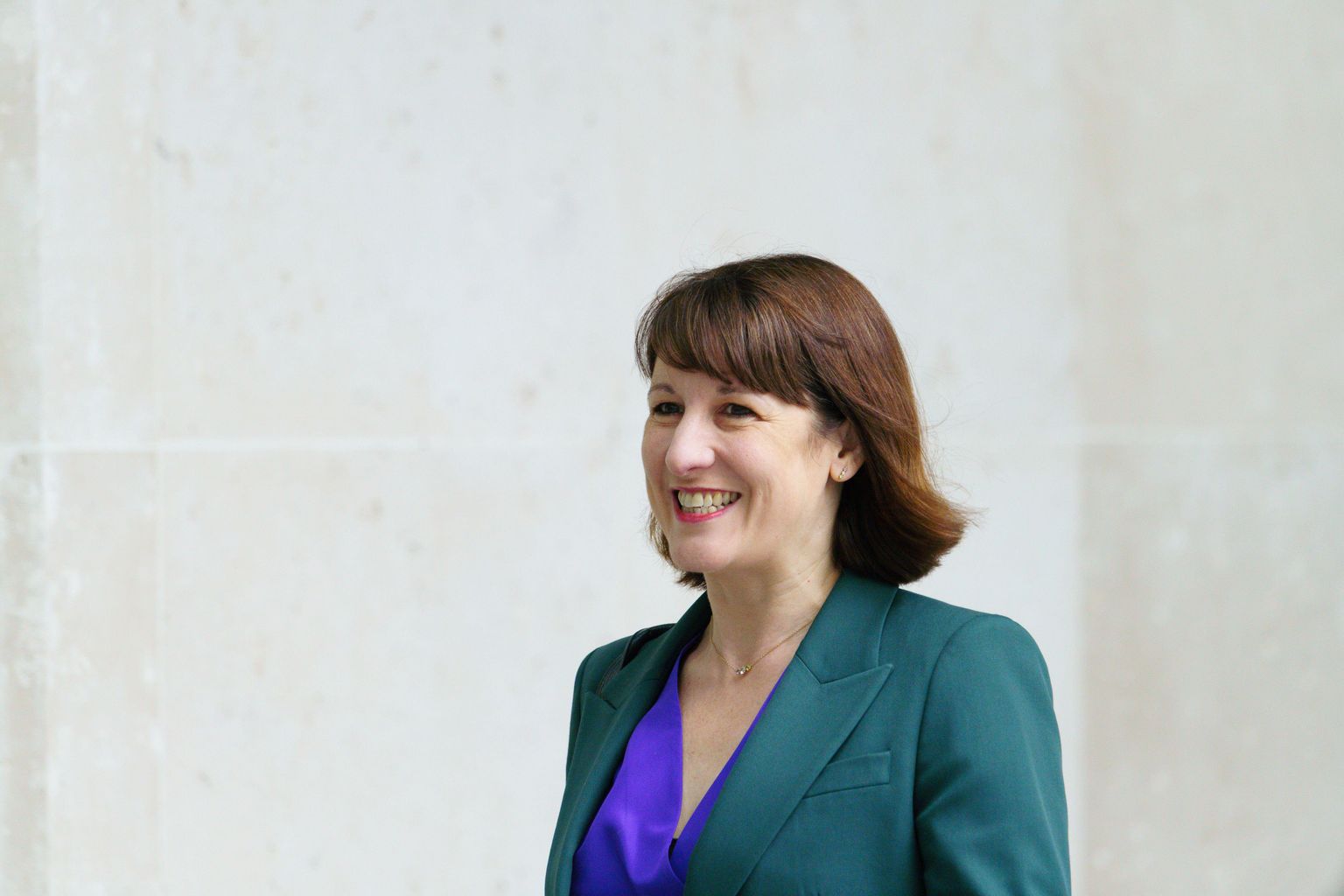 Rachel Reeves to make case for 'contribution' ahead of youth jobs ...