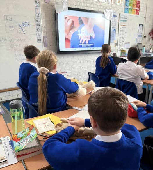 Two Essex schools take part in Restart a Heart campaign to teach ...