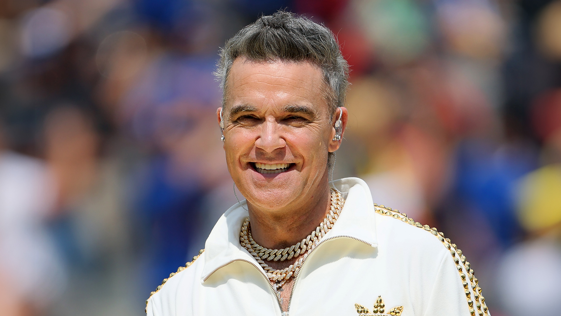 Robbie Williams releases new song 'Pretty Face'