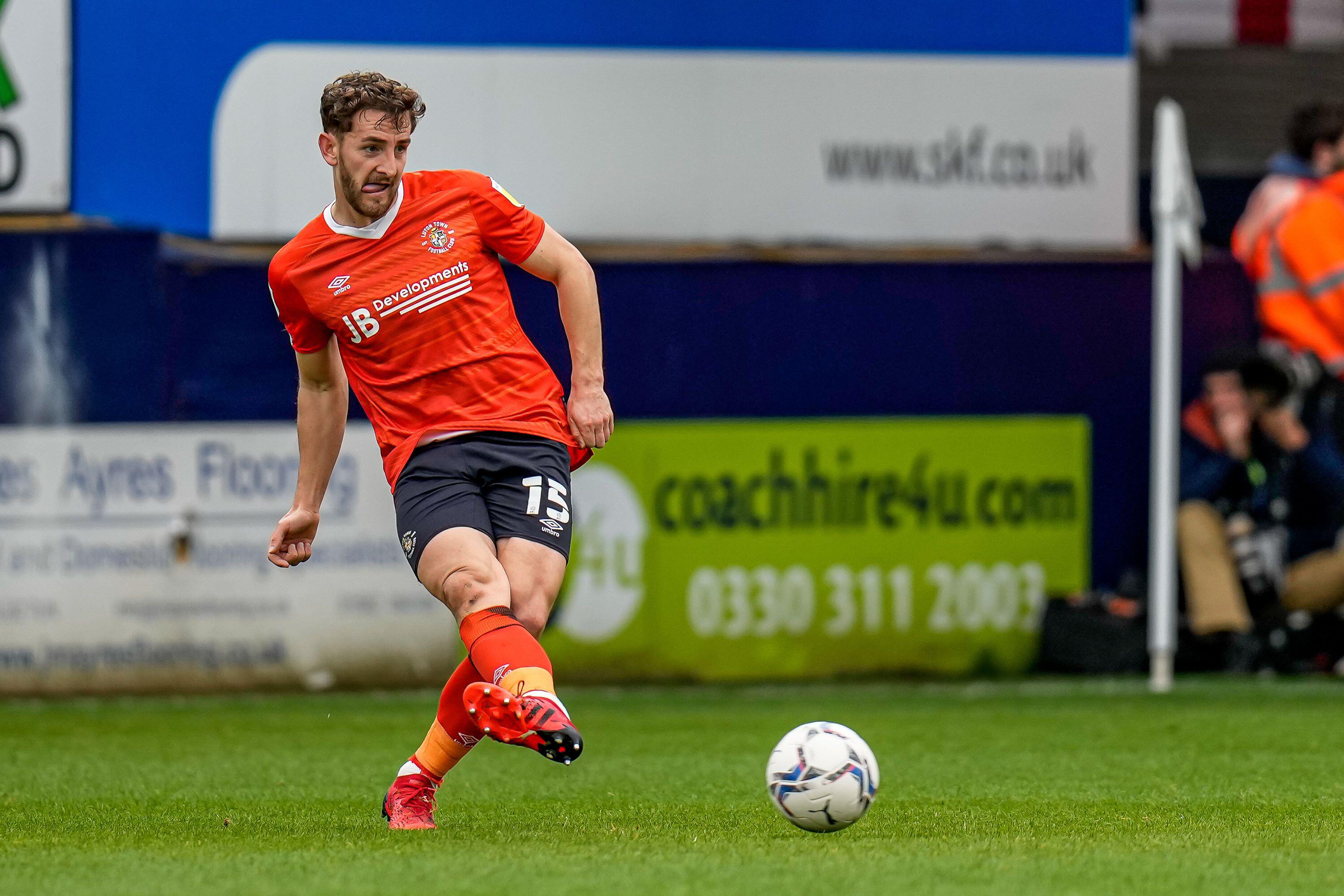 Tom Lockyer leaving Luton Town | News - Greatest Hits Radio (Bucks ...