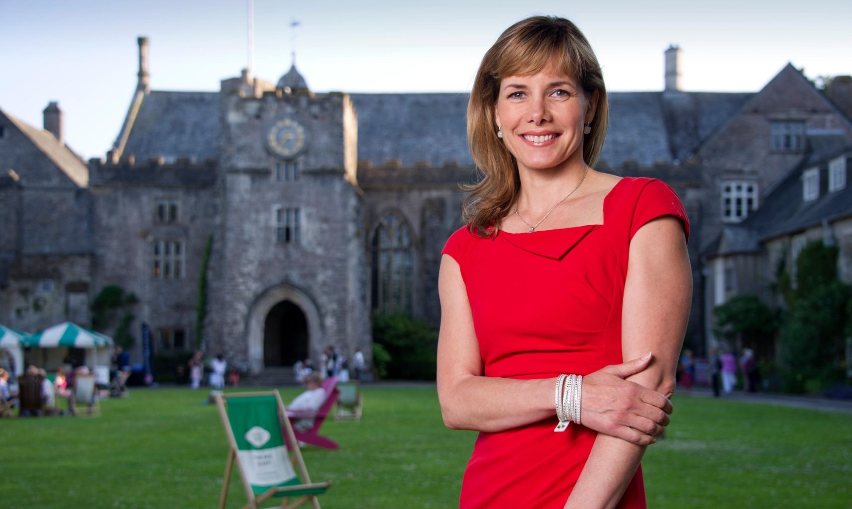 Dame Darcey Bussell inspires youngsters in Plymouth | News - Greatest ...