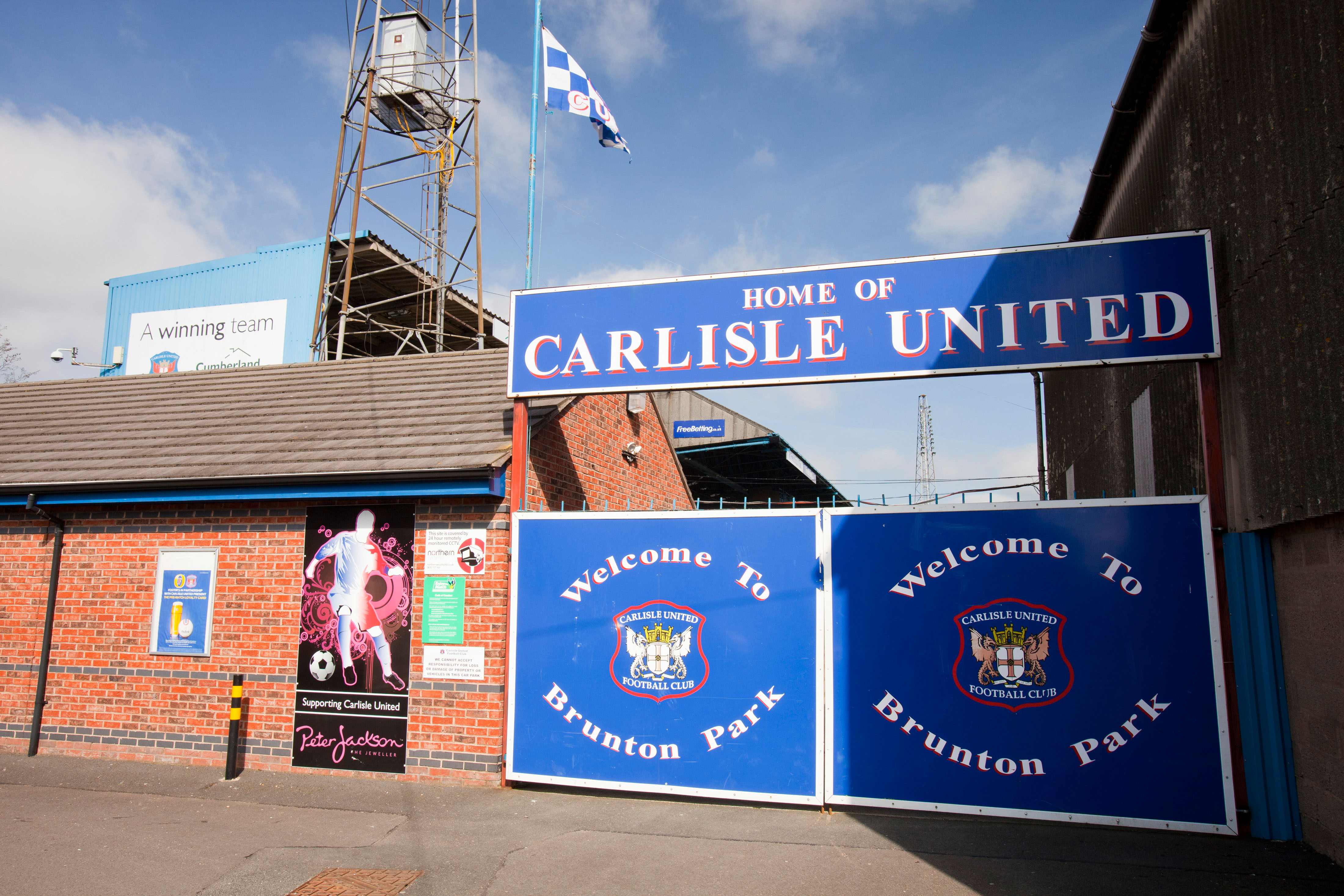 Carlisle United pay tribute to former player Bobby Johnston