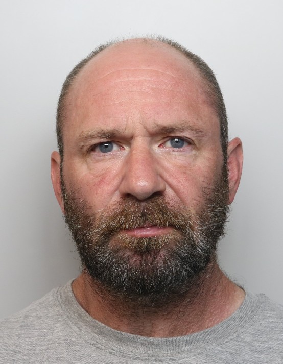 Man jailed after attacking woman before trying to rob a Corby pub