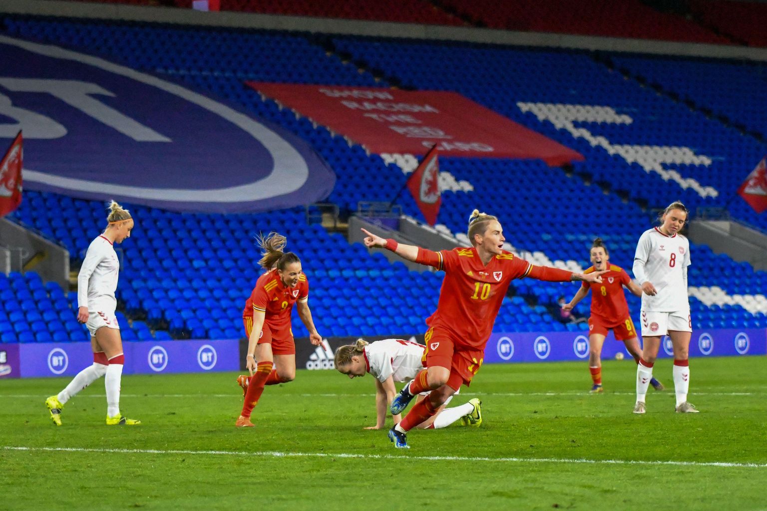 Fishlock plays final game for Wales in Australia defeat | News - Hits ...