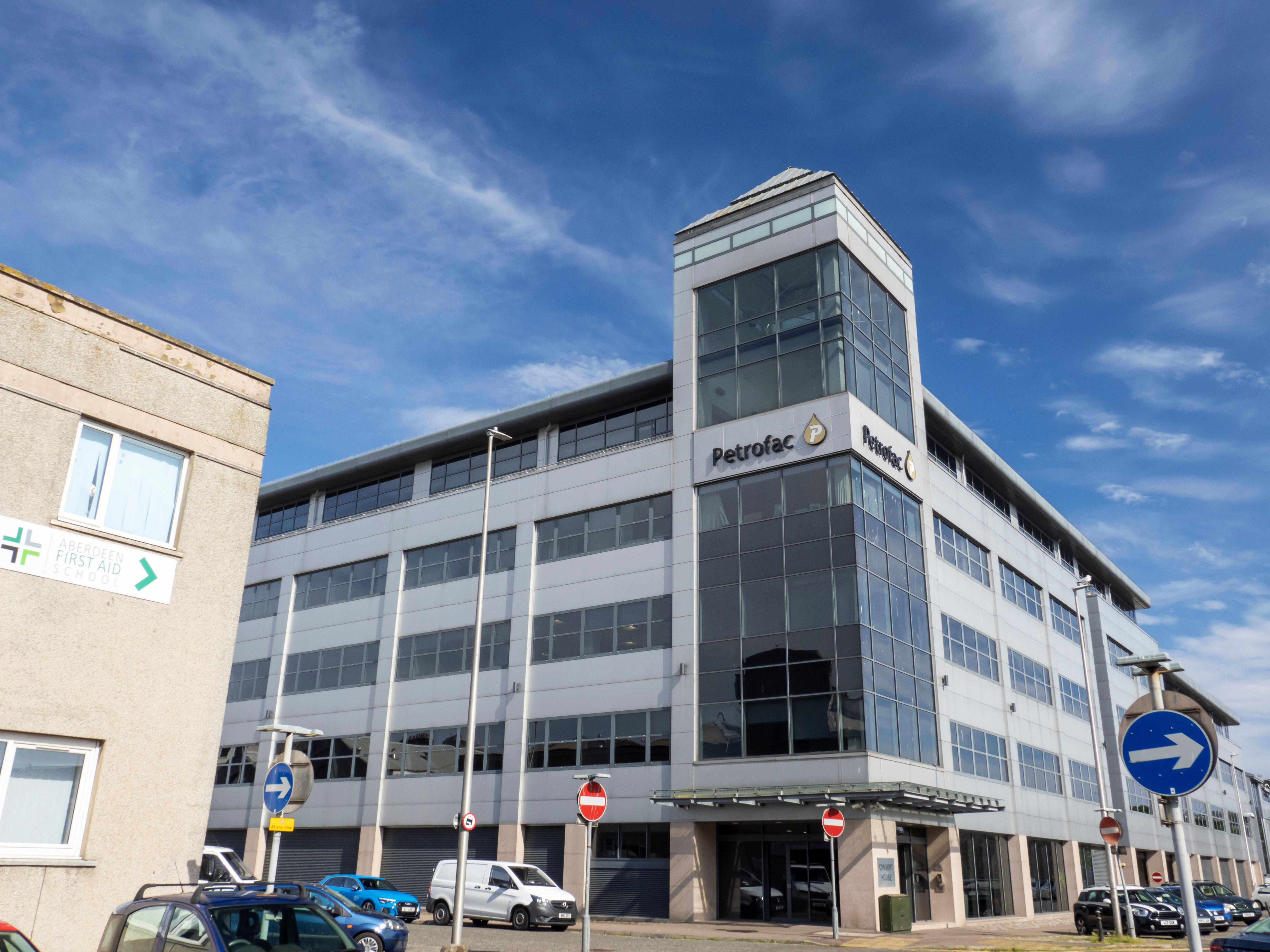 Thousands of north sea jobs at risk with Petrofac in administration.