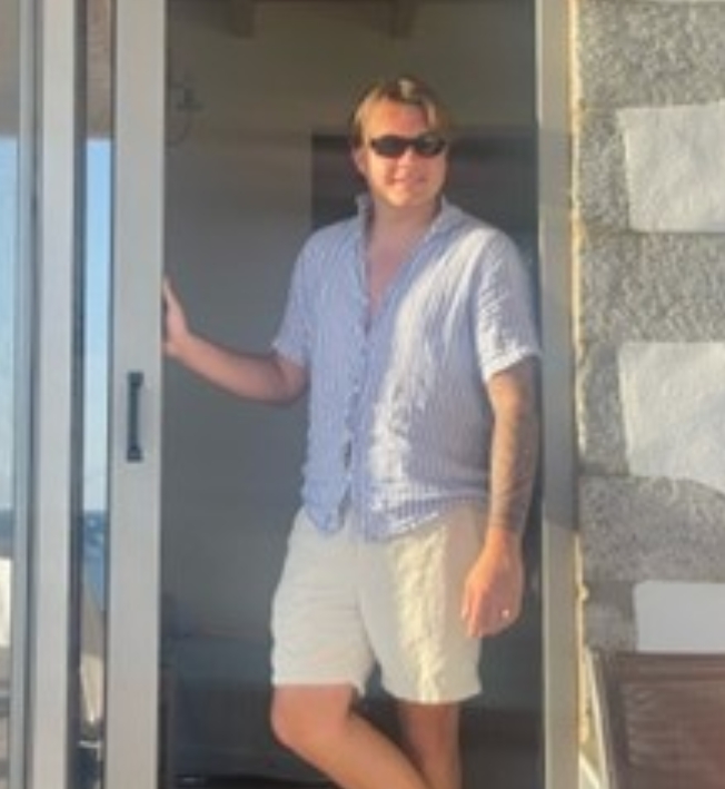 Family pay tribute to 23-year-old who died in Reading car crash