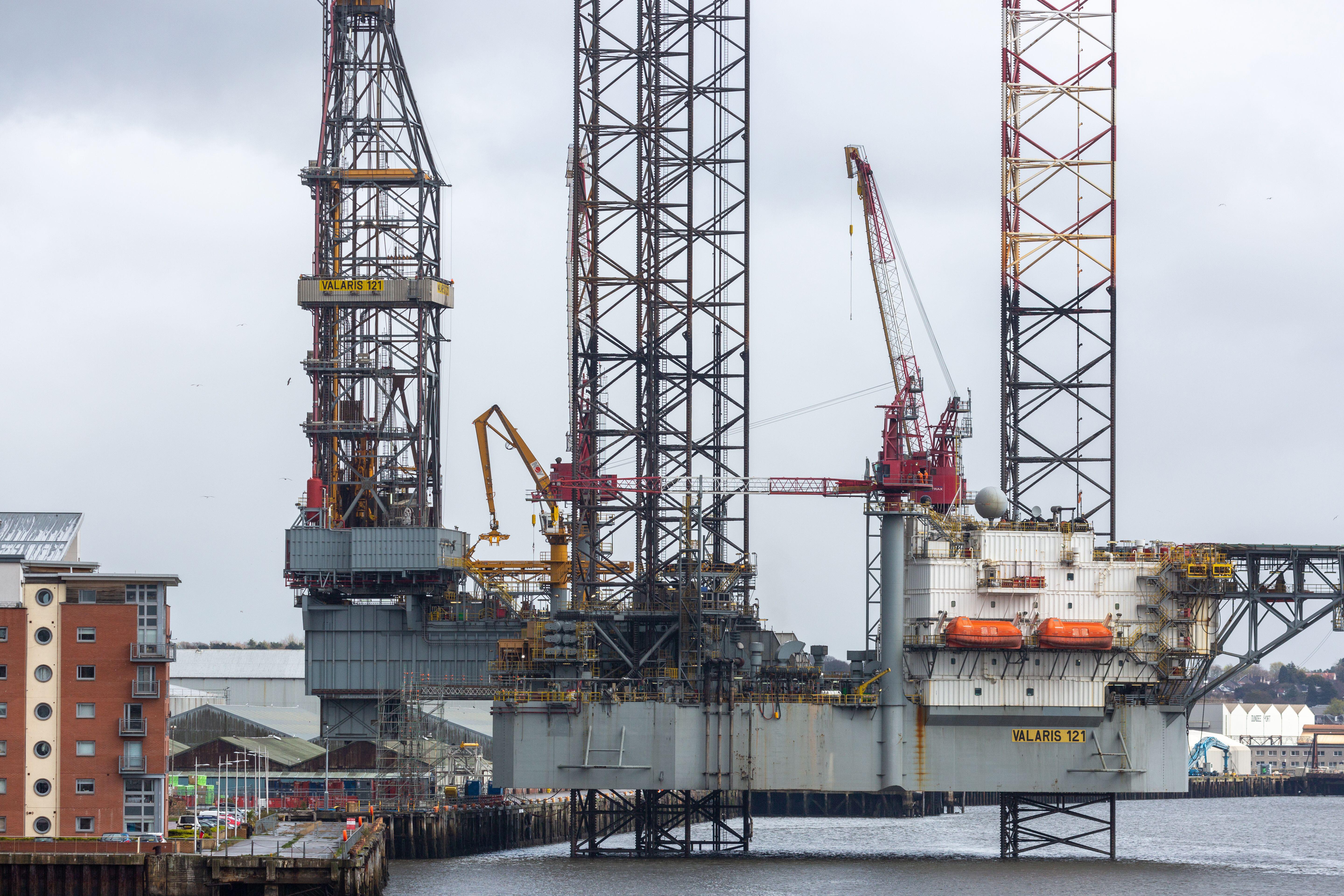 Investigation after Lee Hulse death on North Sea rig.