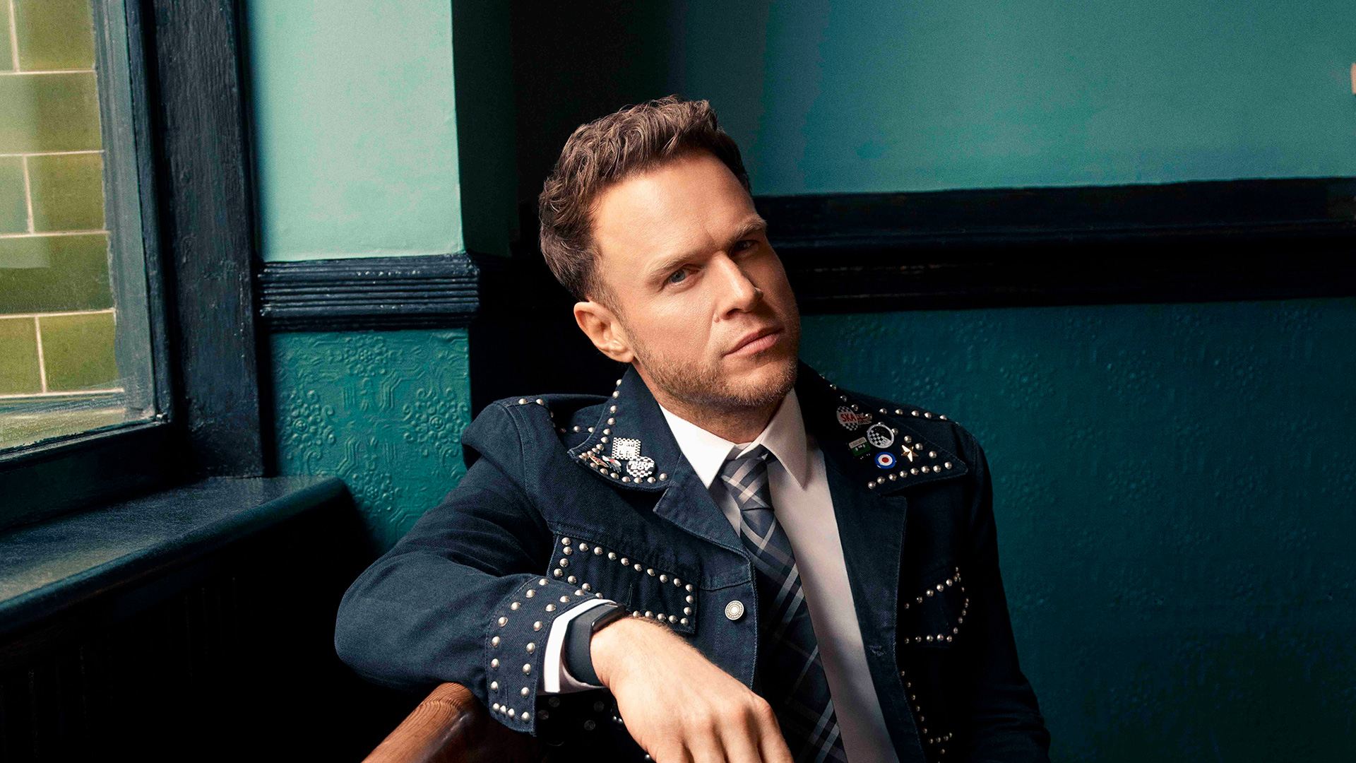 Olly Murs releases new festive song 'Christmas Starts Tonight'