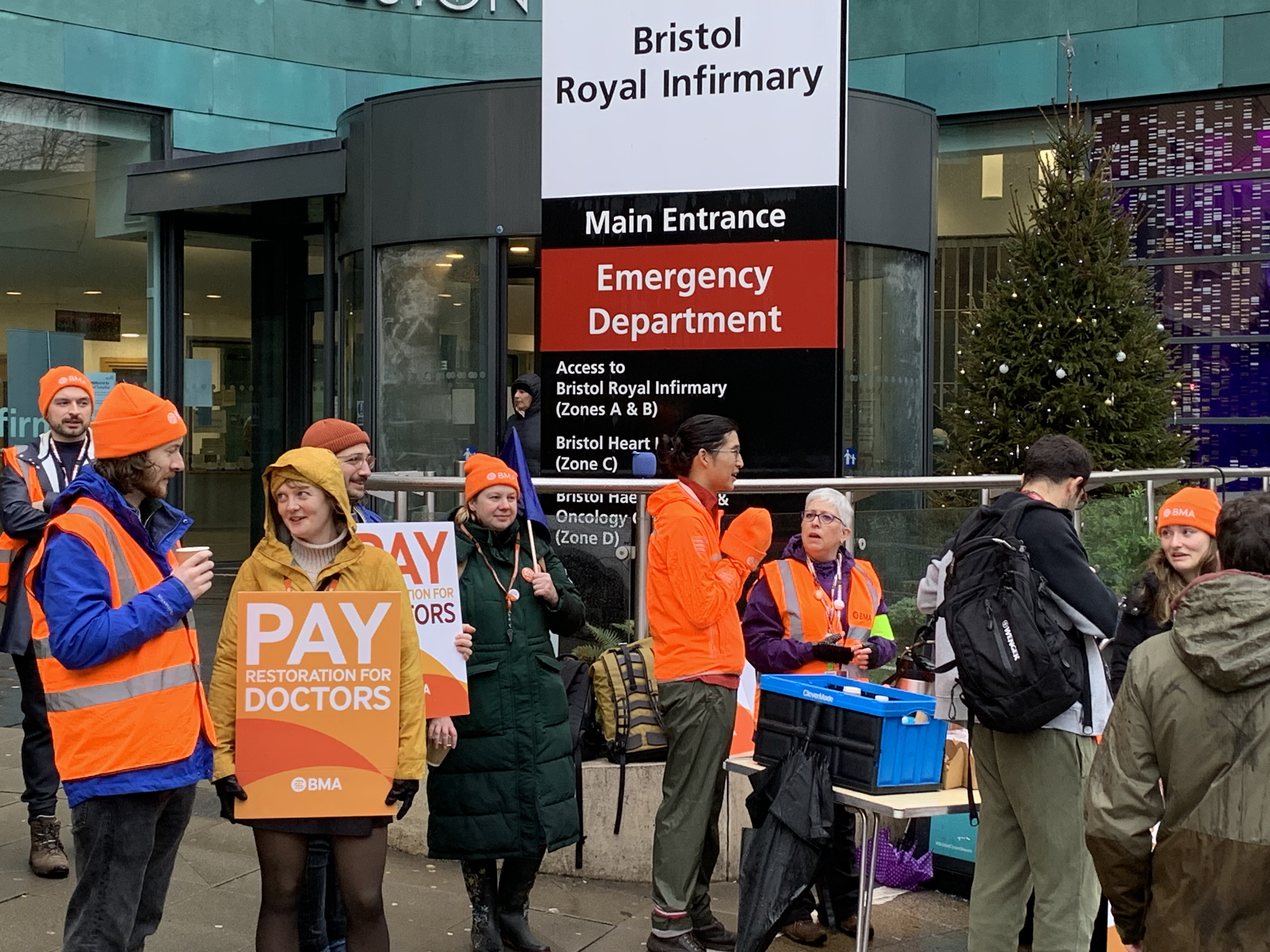 Doctors in England to strike ahead of Christmas