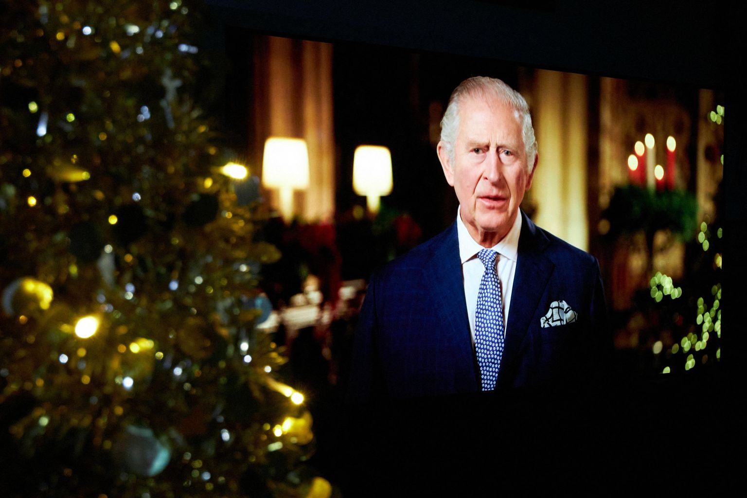 King praises Second World War values in Christmas message | News ...