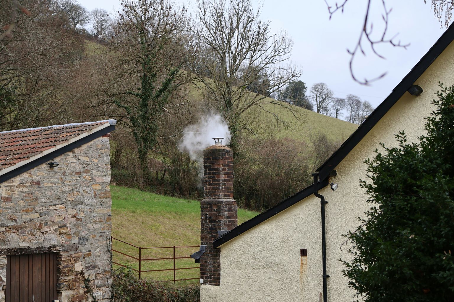 Oxfordshire residents urged to reduce risk of chimney fires