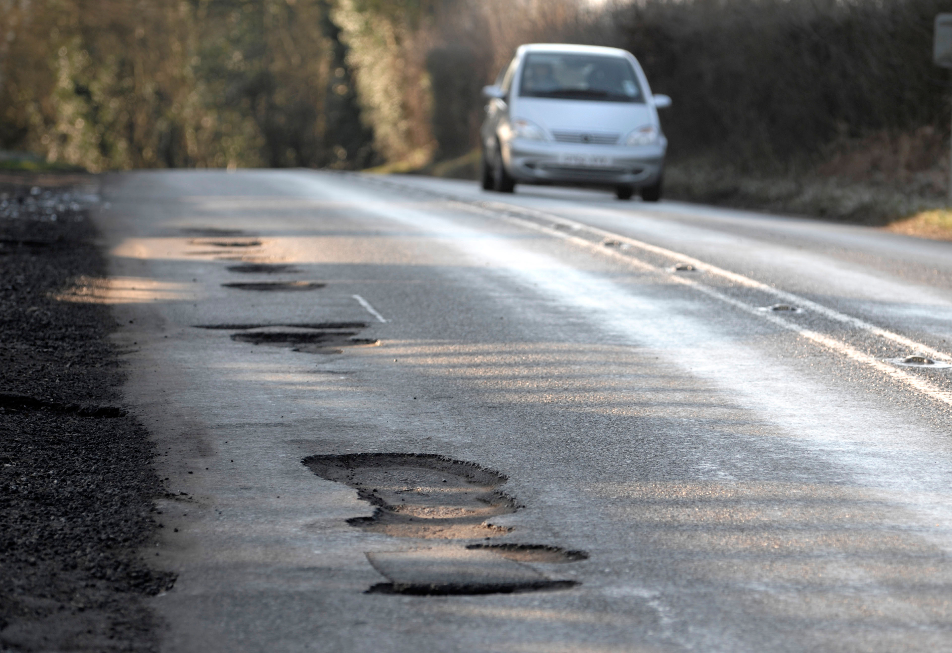 Sandwell Council earns green rating for pothole repairs | News - Hits ...