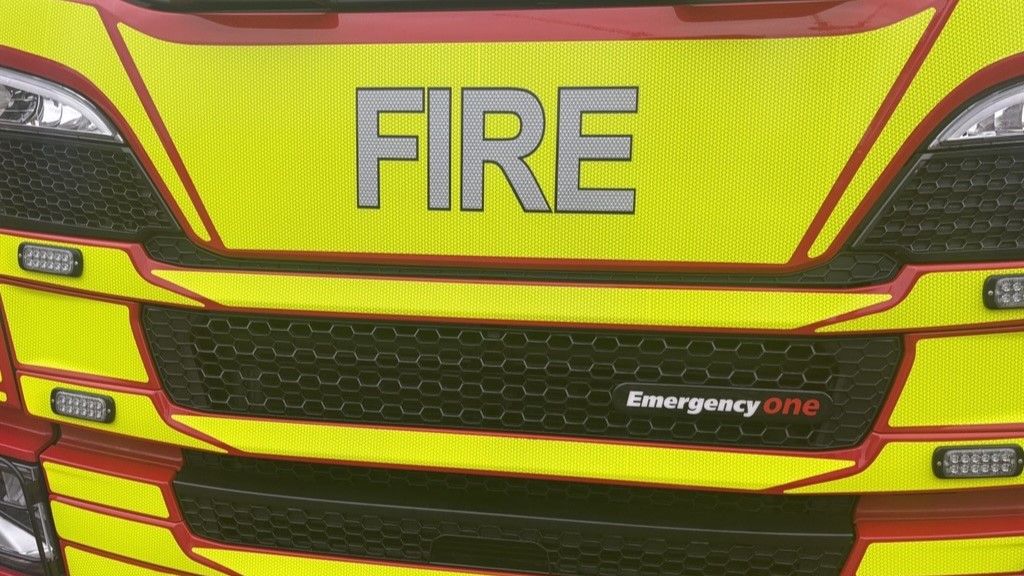 Firefighters tackle blaze at Abbotsbury commercial premises