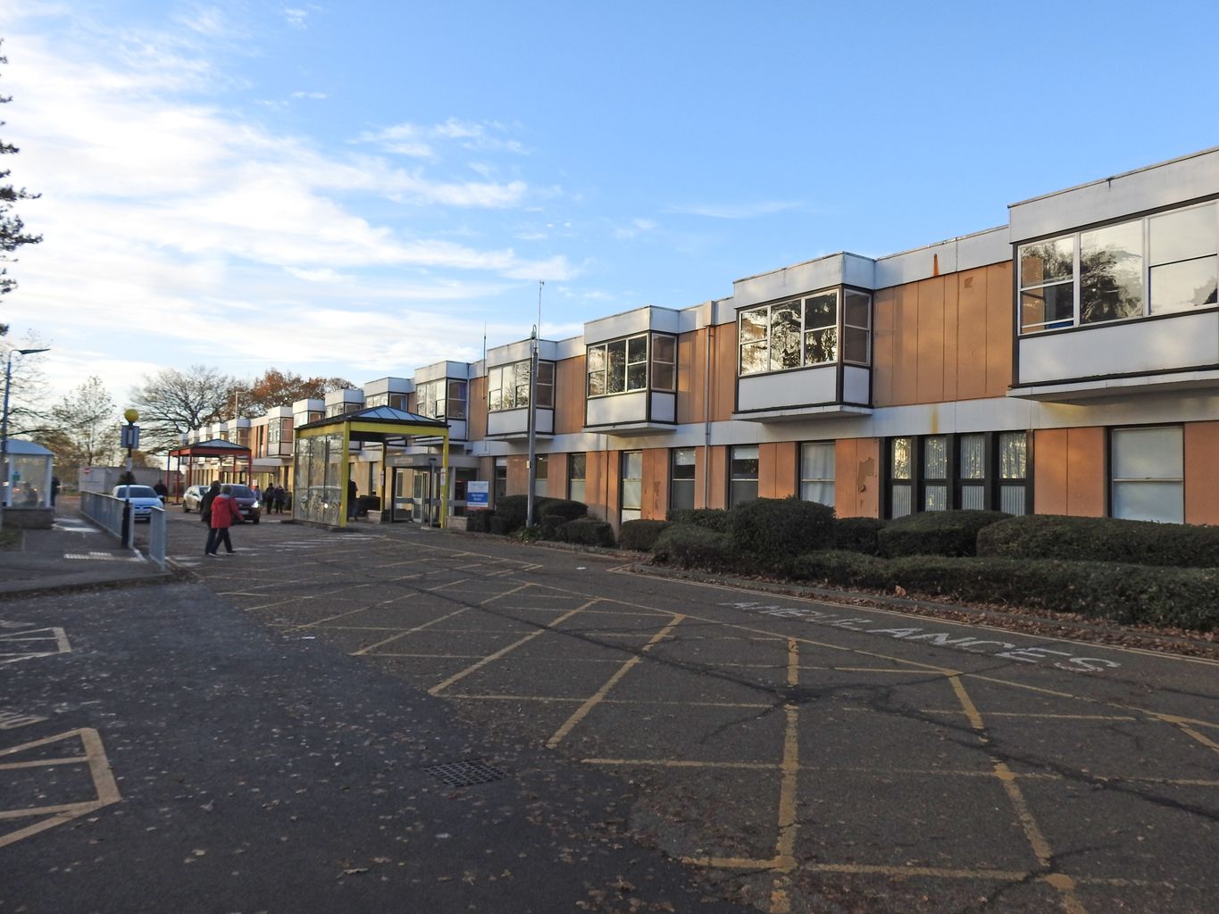 Hospitals built with outdated Raac will miss 2030 replacement deadline ...