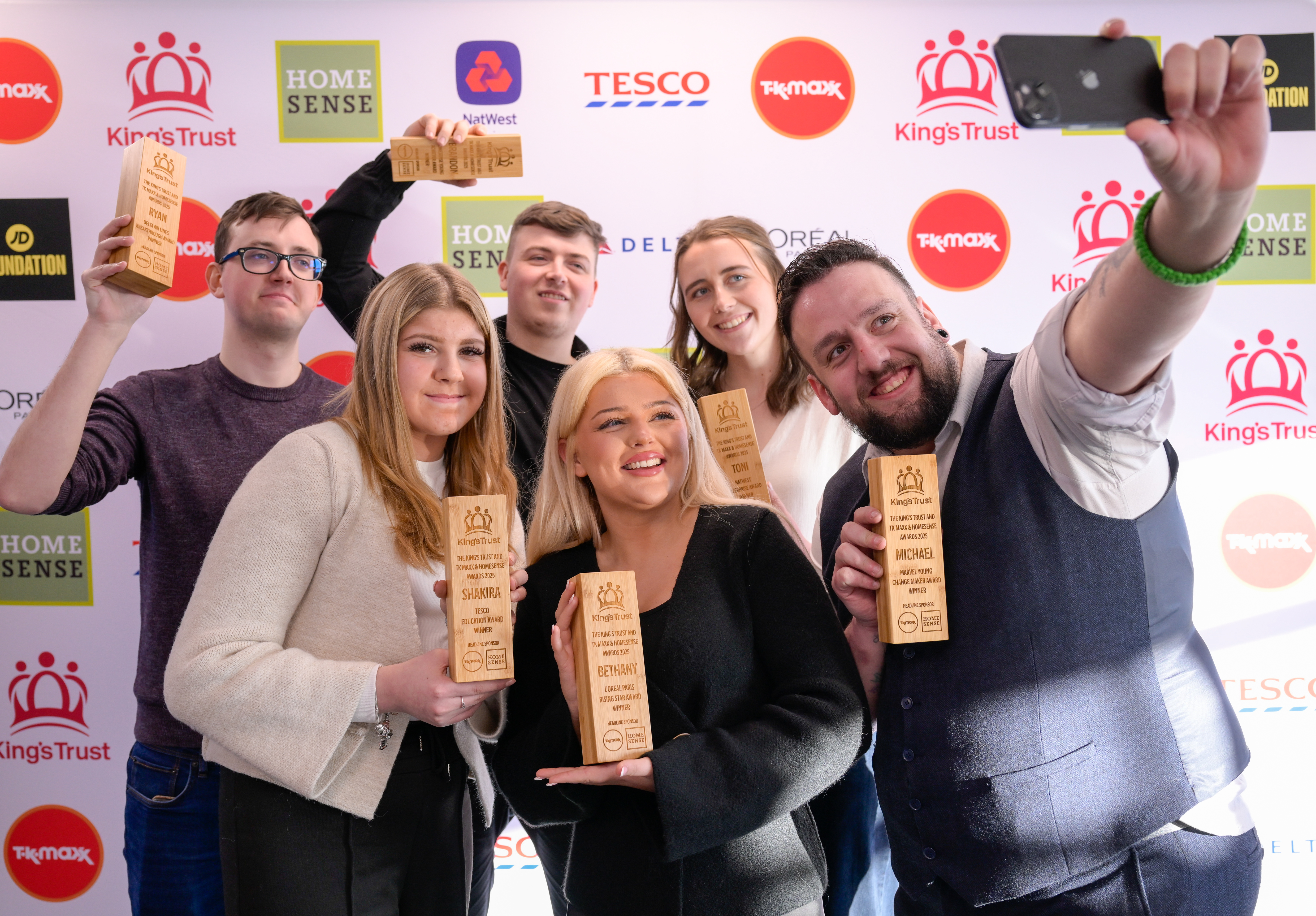 Seven of Scotland's young achievers celebrated at King’s Trust Awards ...