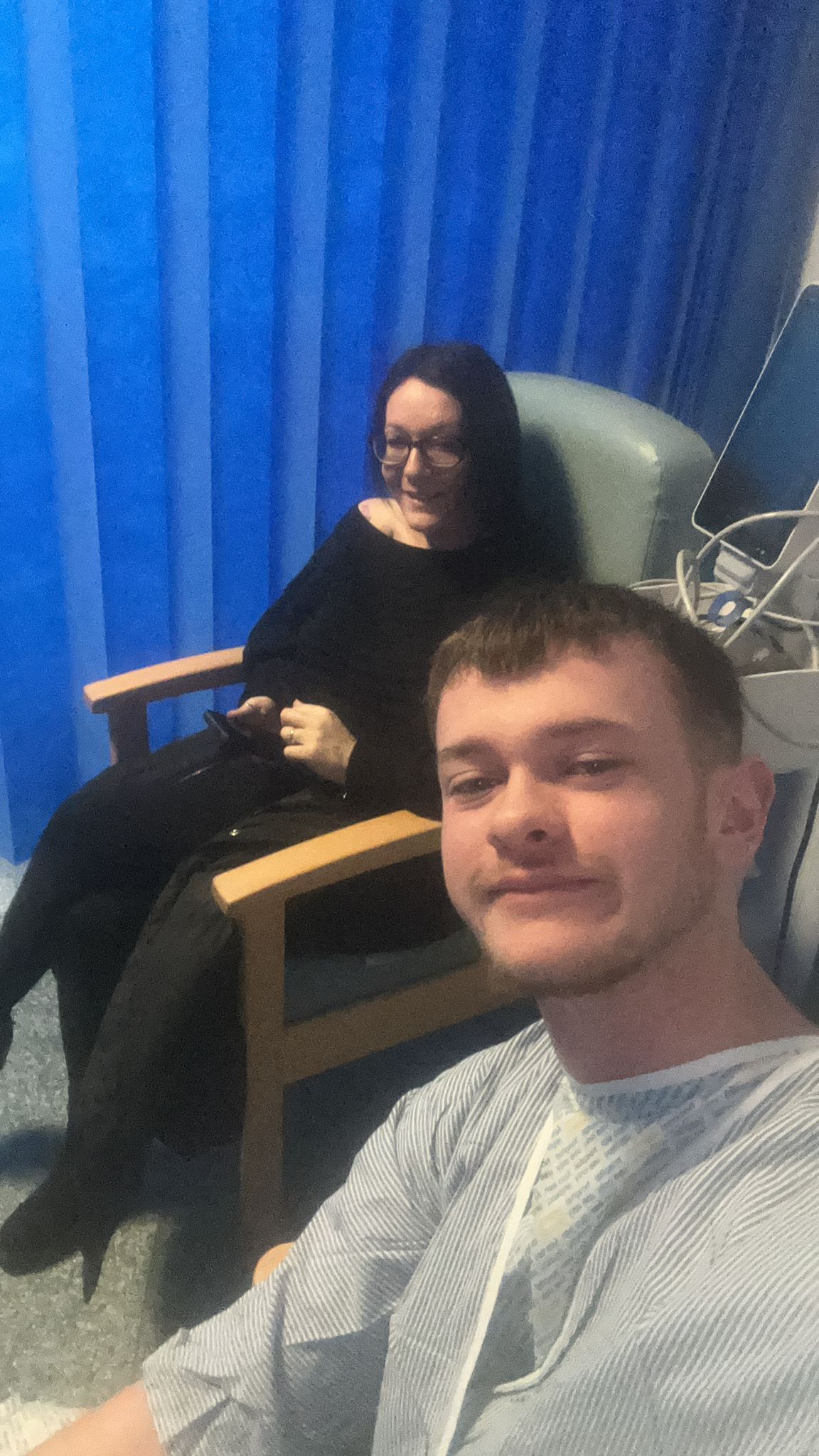 Teenage boy with testicular cancer visits school to raise awareness