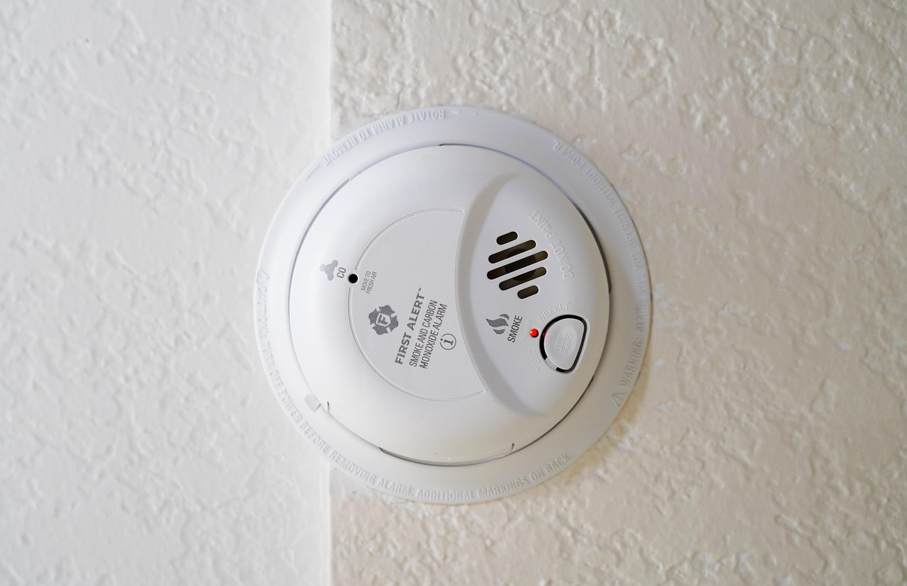 Survey reveals 4m people don't test their smoke alarms
