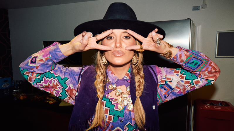 Netflix debuts Lainey Wilson's new documentary Keepin' Country Cool