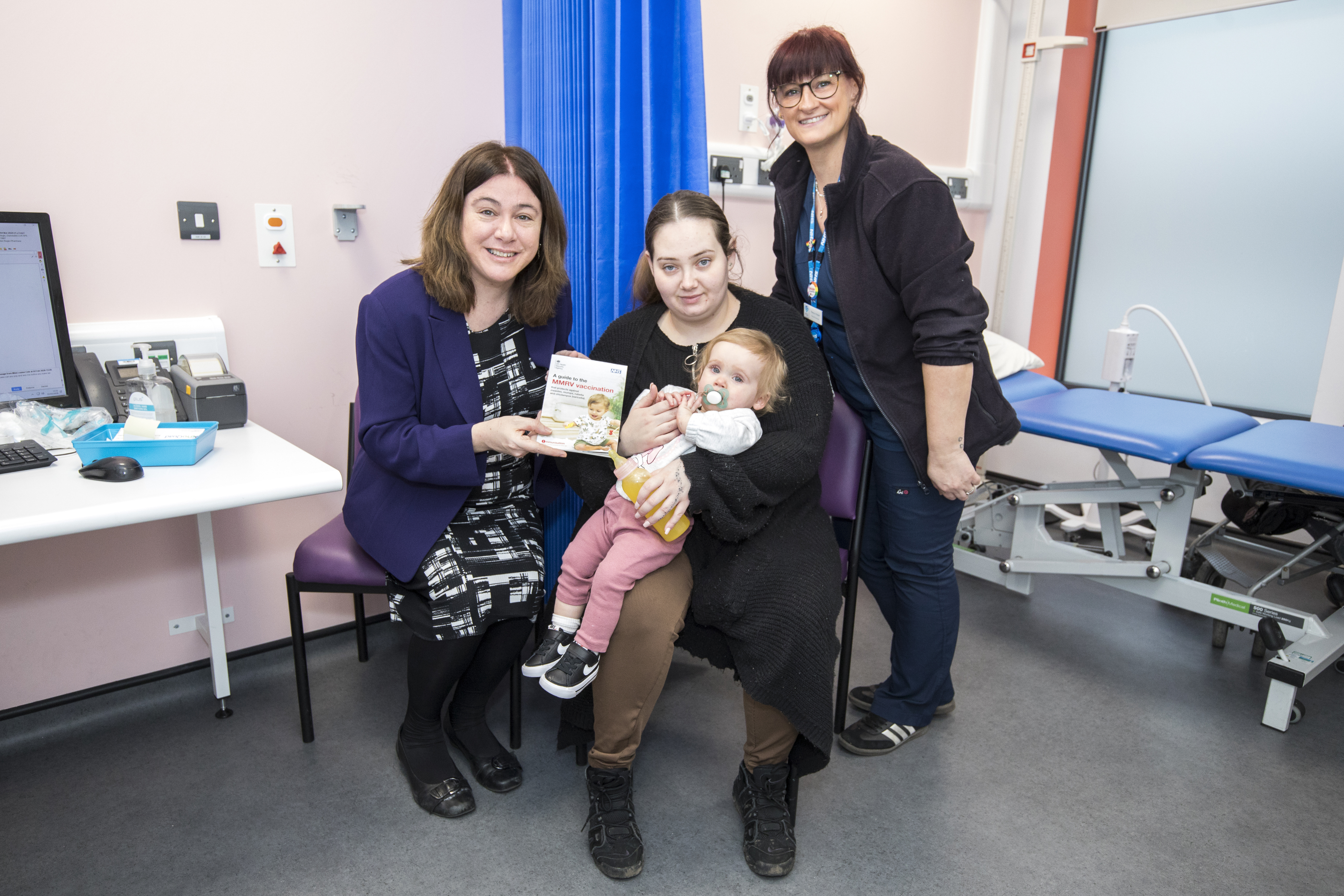 Dunstable children offered NHS chickenpox vaccine for the first time ...