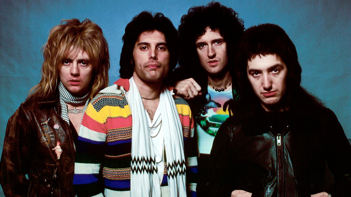Queen II 5CD+2LP Collector’s Edition is out now